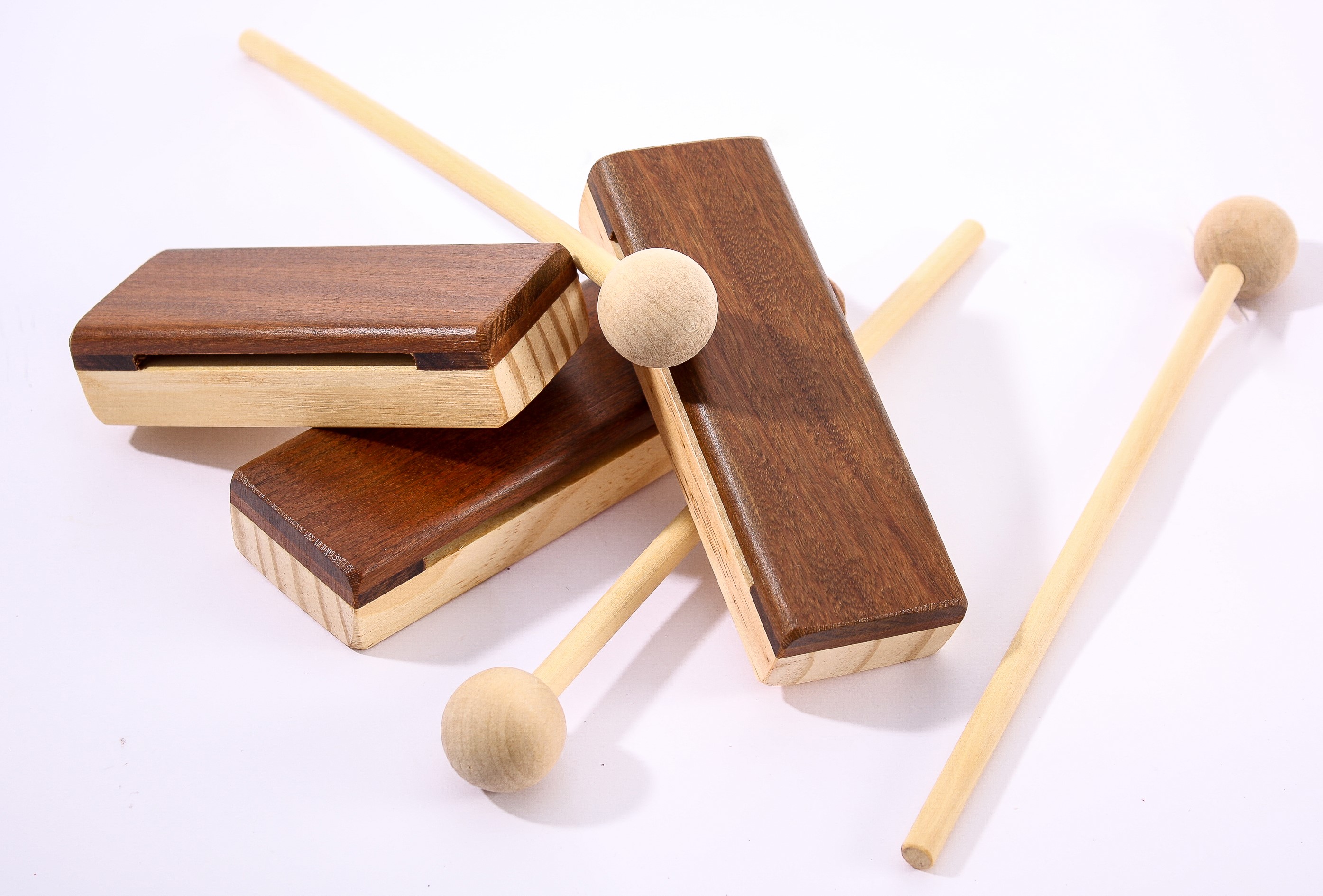 Instrumentos Musicais De Madeira - BRUNIV